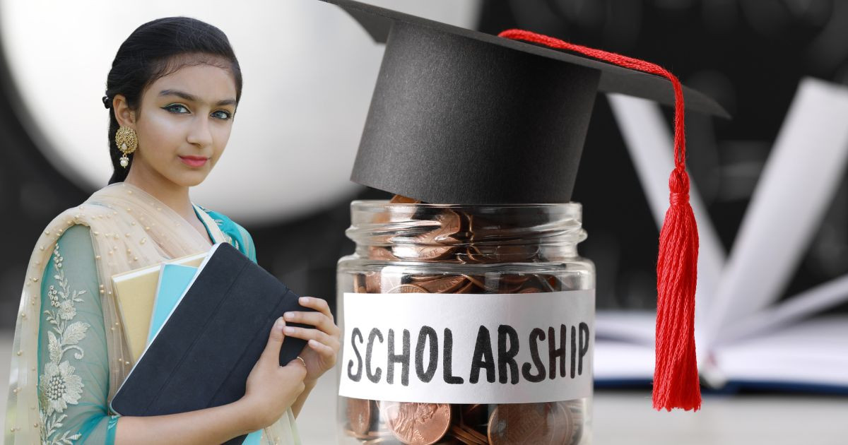 5 Best and Easiest Scholarships in the World For Pakistani Students.
